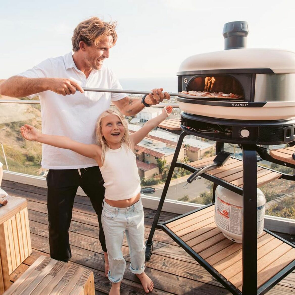 Pizzasütő kemence Gozney gázgrill